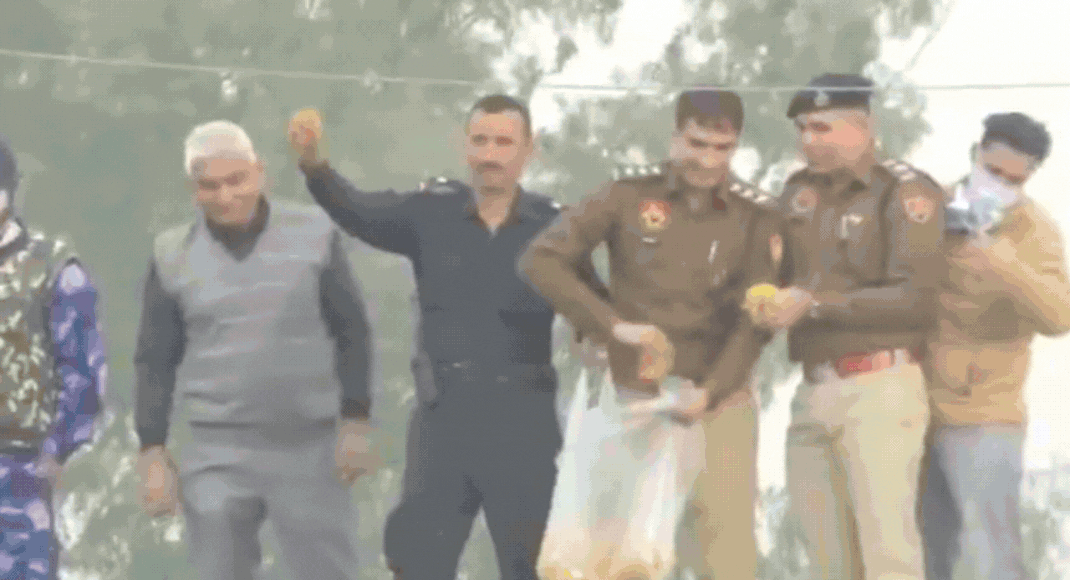 Farmers Protest, Delhi Chalo Live Updates: Farmers unhappy with both ...
