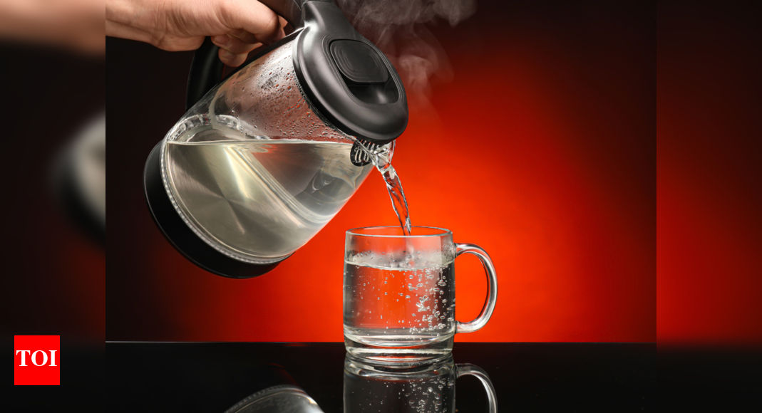 7 surprising benefits of starting your day with a glass of hot water ...