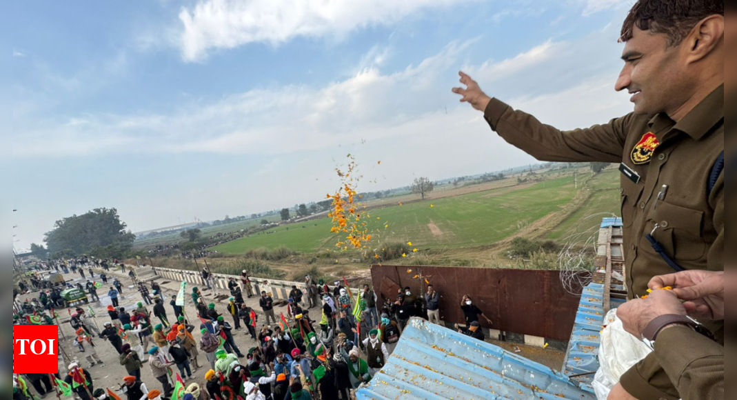 Farmers created ruckus again, tied iron spikes to ropes to take down police morcha: Ambala ...