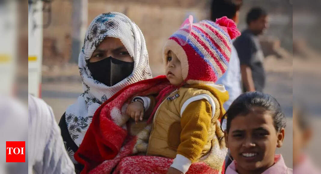 At 7.4°c, Mercury Drops To Season’s Lowest In Gurgaon, Imd Sounds Cold ...