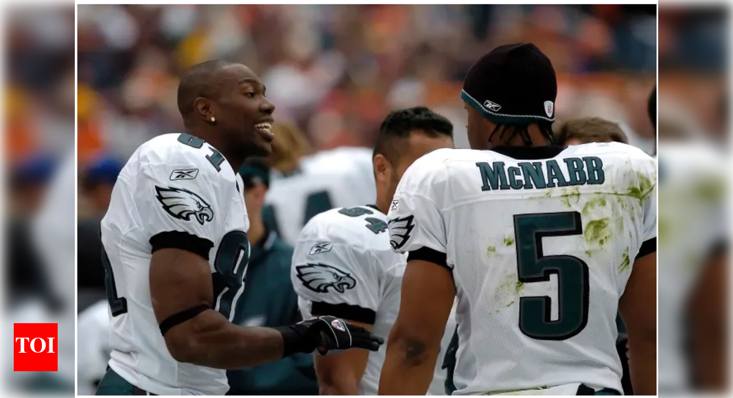 Eagles Locker Room Drama: Is the Eagles’ Locker Room Breaking? McNabb and Graham Speak Out on A ...