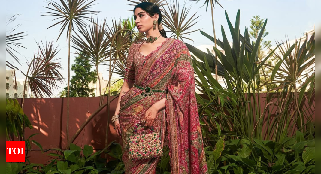Khushi Kapoor serves steal-worthy ethnic style in multi-colour Tarun ...
