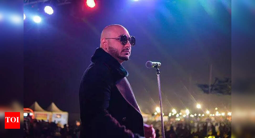 B Praak to illuminate Kolkata’s winter | Bengali Movie News - Times of ...