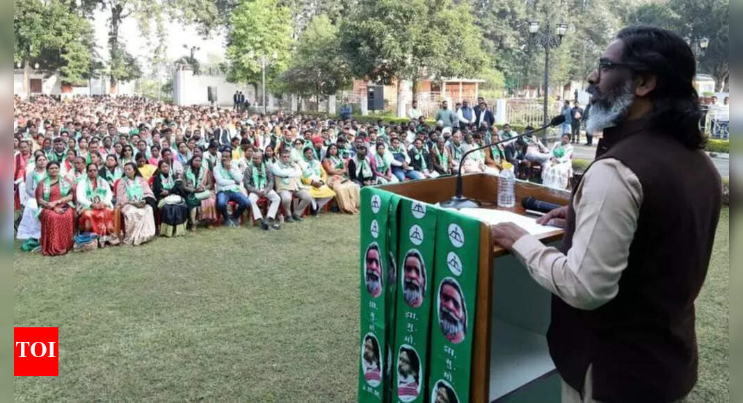 Jharkhand CM Hemant Soren Celebrates Major Election Win with Party ...