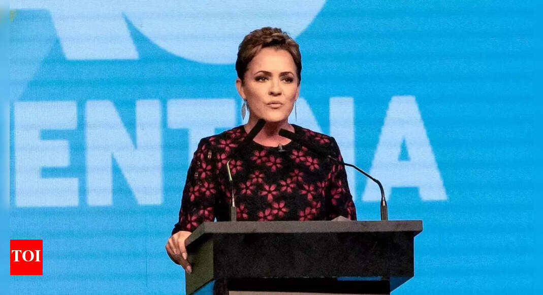 How Kari Lake met her husband: All about their relationship and two ...