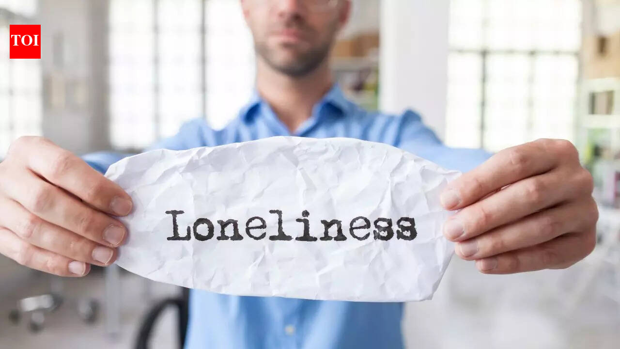 Loneliness Signs: 5 Indicators Your Man Is Feeling Lonely