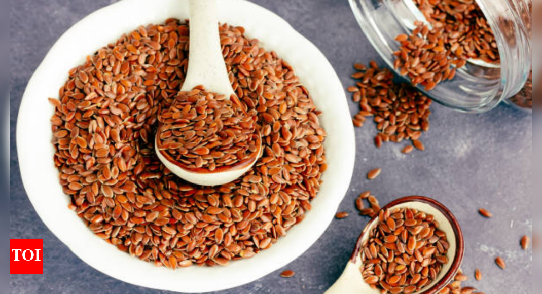 Flaxseed benefits: 9 reasons to have a spoon of flaxseed powder daily ...