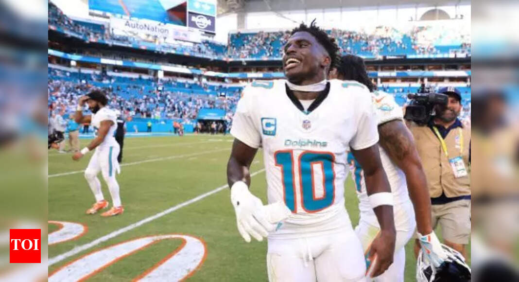 Tyreek Hill drops cryptic five-word message after Dolphins part ways with Odell Beckham Jr ...