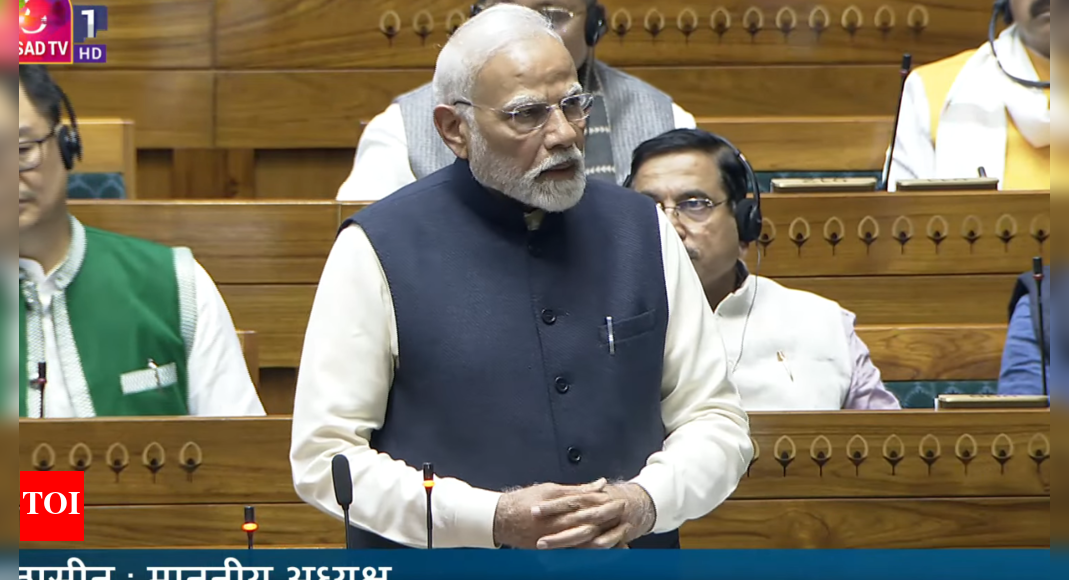 Constitution Debate Live Updates: 'Garibi hatao' was biggest 'jumla' of ...