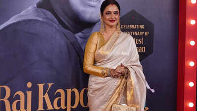 Rekha shines at Raj Kapoor’s 100th Birth Anniversary celebration ...