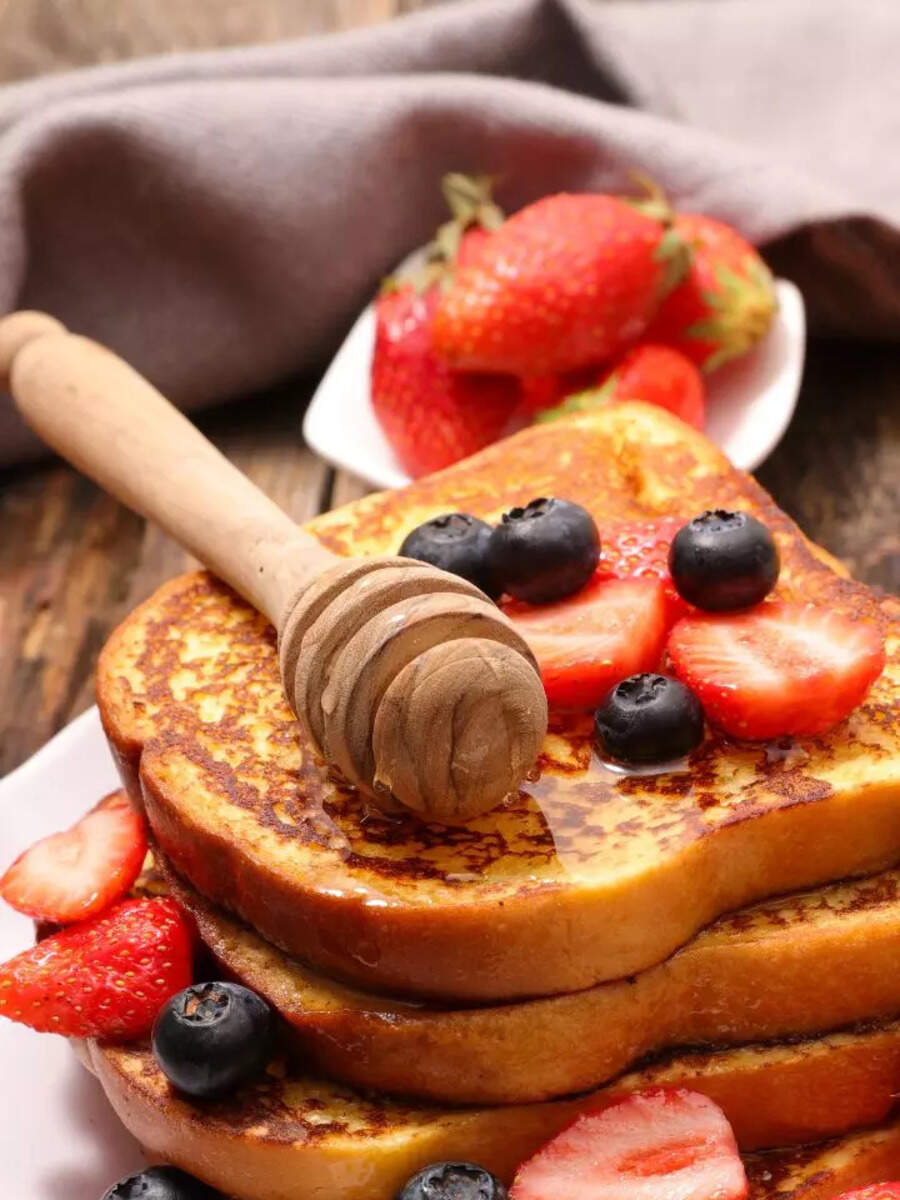 How to make sweet French Toast for breakfast | Times of India