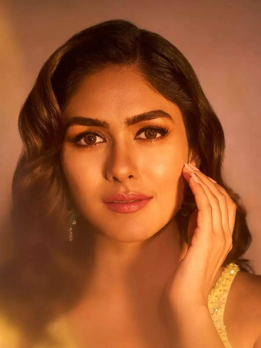 Mrunal Thakur Stuns as a Dreamy Vision in Ethnic Outfits | Times of India