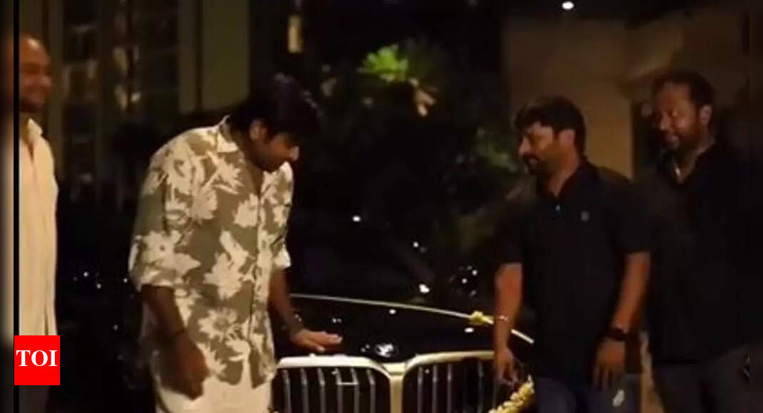 'Maharaja' makers gift a luxurious car to director Nithilan Swaminathan ...