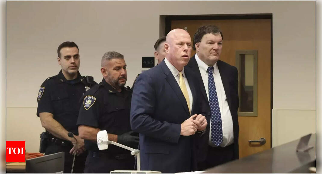 Gilgo Beach suspect Rex Heuermann charged with murder of seventh victim ...