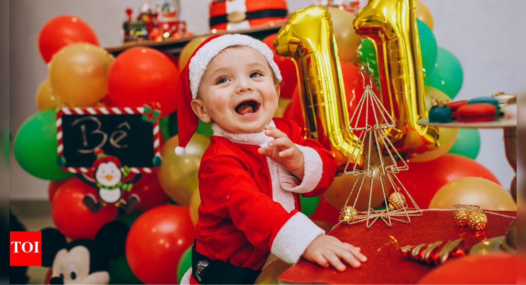 Santa Claus Dress For Kids: Must-Haves For Carnivals, Dress-Up Events ...