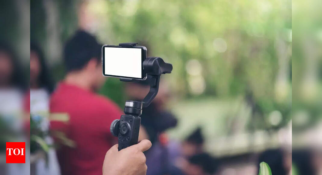 Gimbal For Phone: Best Gimbals For Mobiles To Capture Stabilized Shots ...