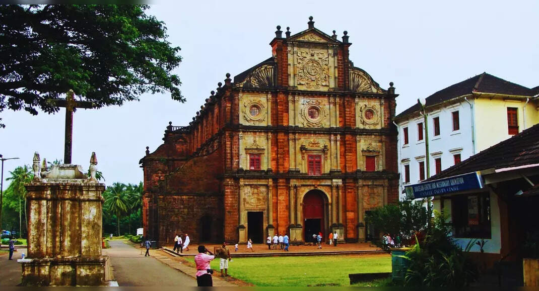 Oldest churches in India that host iconic Christmas celebrations ...