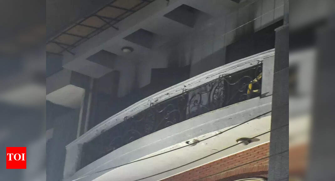 South Delhi home fire: 'Couple seldom came out of house, got flat ...