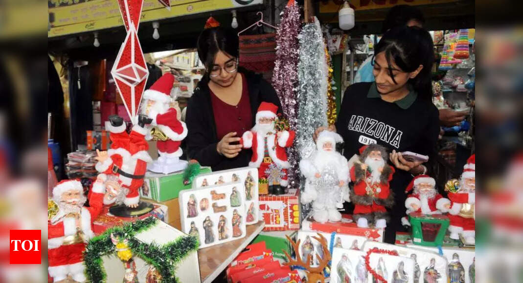 Patna churches gear up for Christmas | Patna News - Times of India