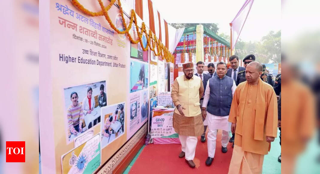 CM hails former PM Vajpayee as icon of good governance | Lucknow News ...