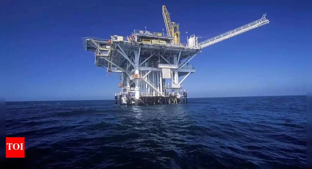 One missing after oil rig sinks off Trinidad - Times of India