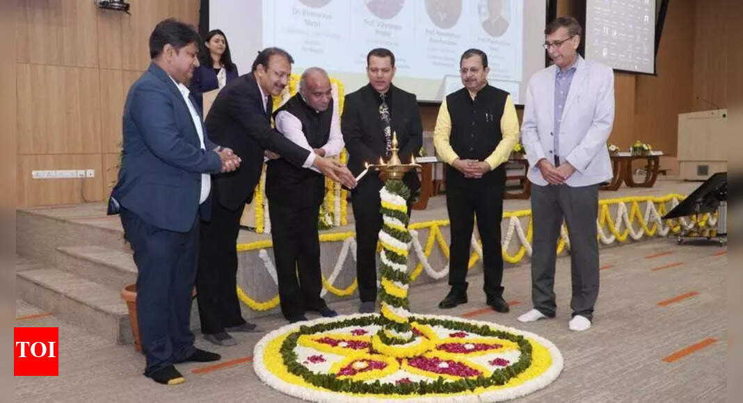 Researchers from 16 countries take part in IIM Nagpur-Ivey Case ...