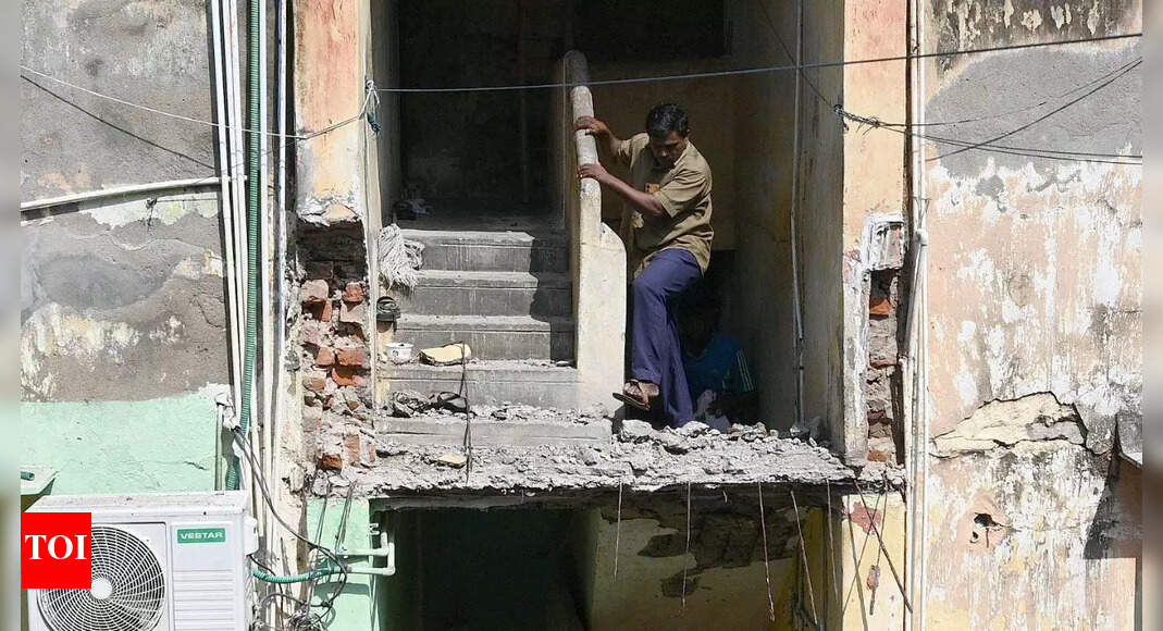Balcony Collapse Injures Man in Chennai's UHDB: Second Incident in 2 ...