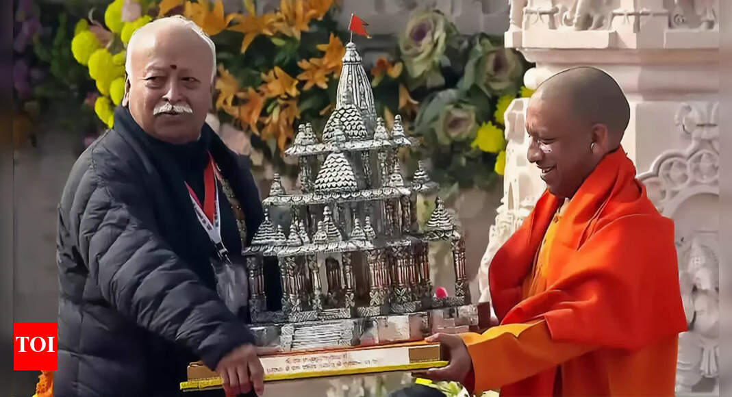 Was Mohan Bhagwat’s message aimed at Yogi Adityanath? - Times of India