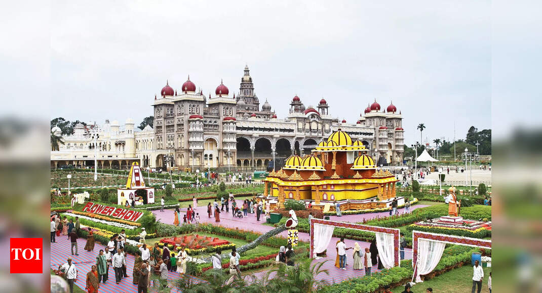 Flowers and music take over at the Mysuru Winter Festival | Events ...
