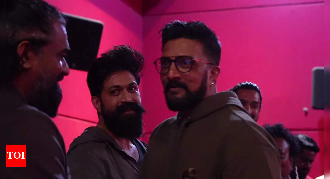 A celeb-studded screening of UI | Kannada Movie News - Times of India