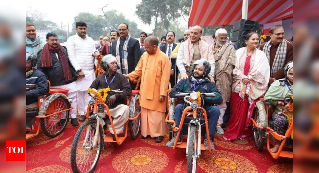 Over 8k registrations on Day 1 of health fair | Lucknow News - Times of ...