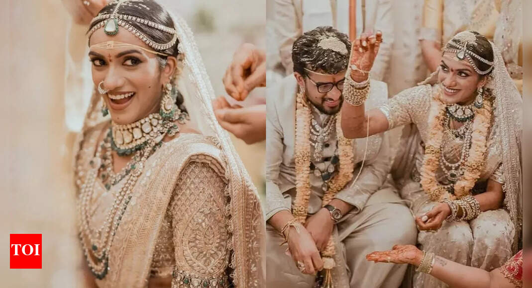 Aditi Rao Hydari and Siddharth celebrate their first Christmas together ...