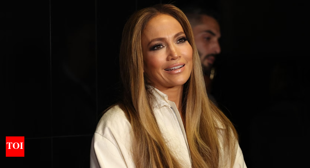 Jennifer Lopez reflects on overcoming challenges in relationships ...