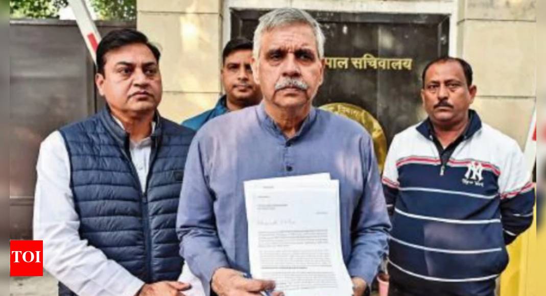 'Nonexistent schemes': AAP is collecting sensitive personal data, Congress's Sandeep Dikshit ...