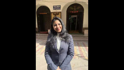 Priya Suthar bags AIR 21, tops CA final exam from Nagpur | Nagpur News - Times of India