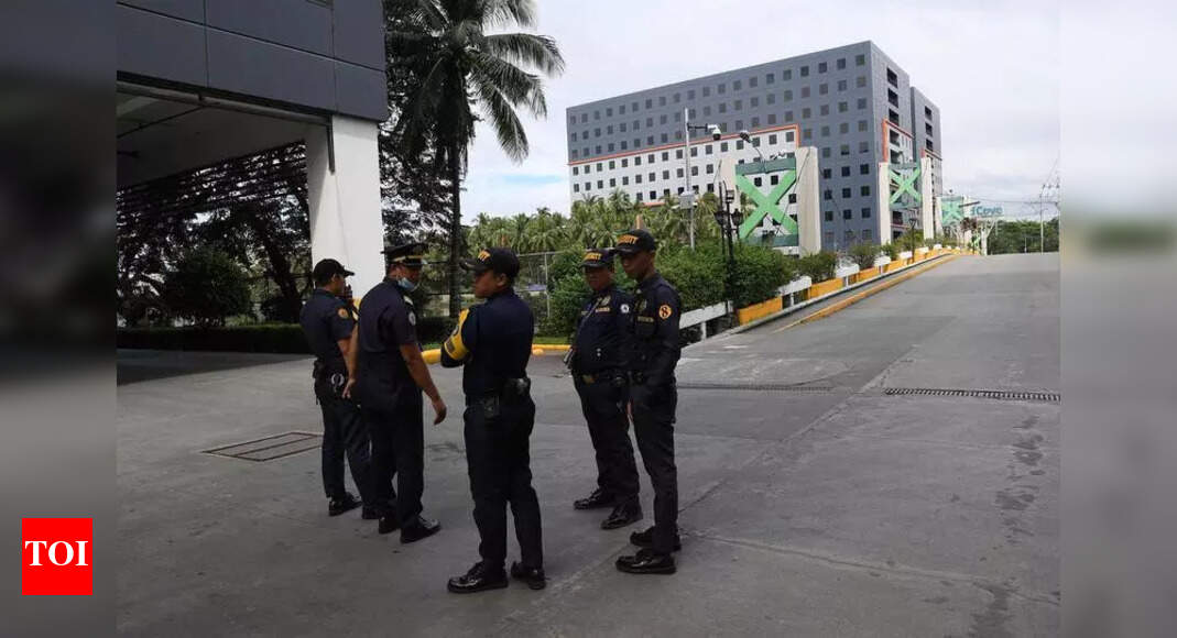 Probe launched into forged documentation ‘scam’ in Maha excise dept | Mumbai News - Times of India