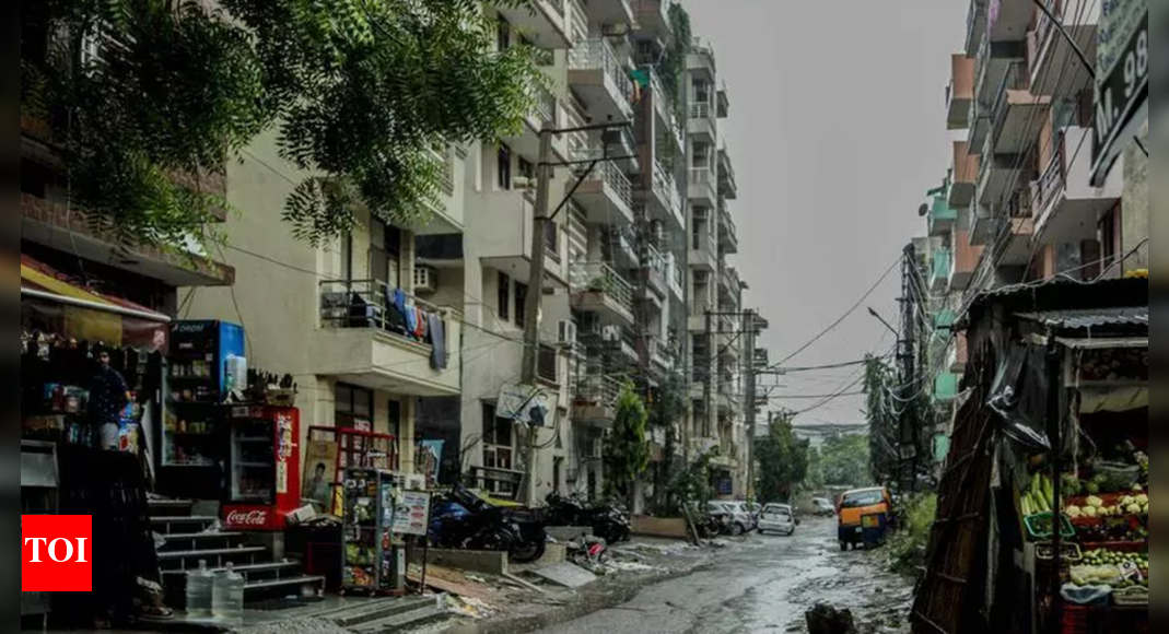 Houses turned into PGs & salons in Gurgaon, DTCP out with fresh 400 ...