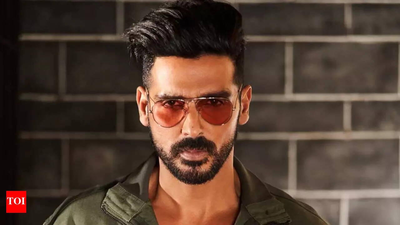 Zayed Khan In Speed Zayed Khan Indian Actor: Meet & Greet Moments