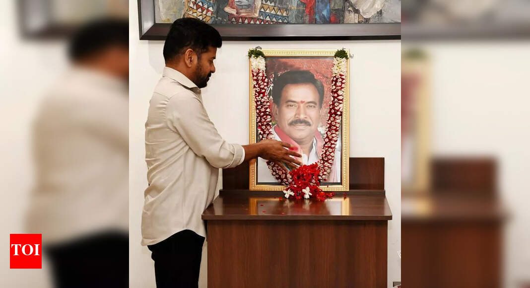 CM Revanth, leaders pay tributes to PJR | Hyderabad News - Times of India