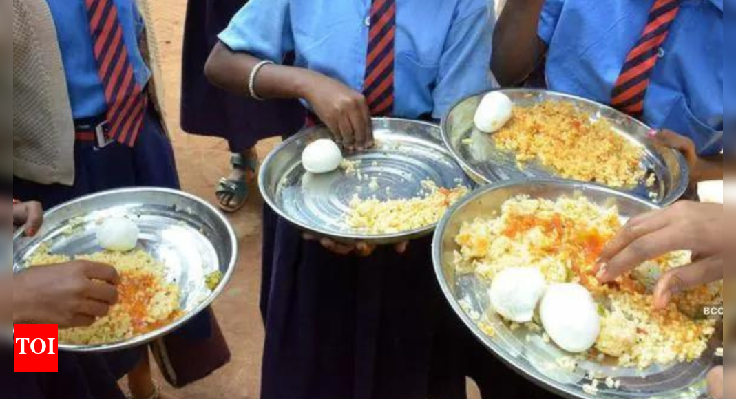 10 Telangana govt students land in hospital after having dinner at ...