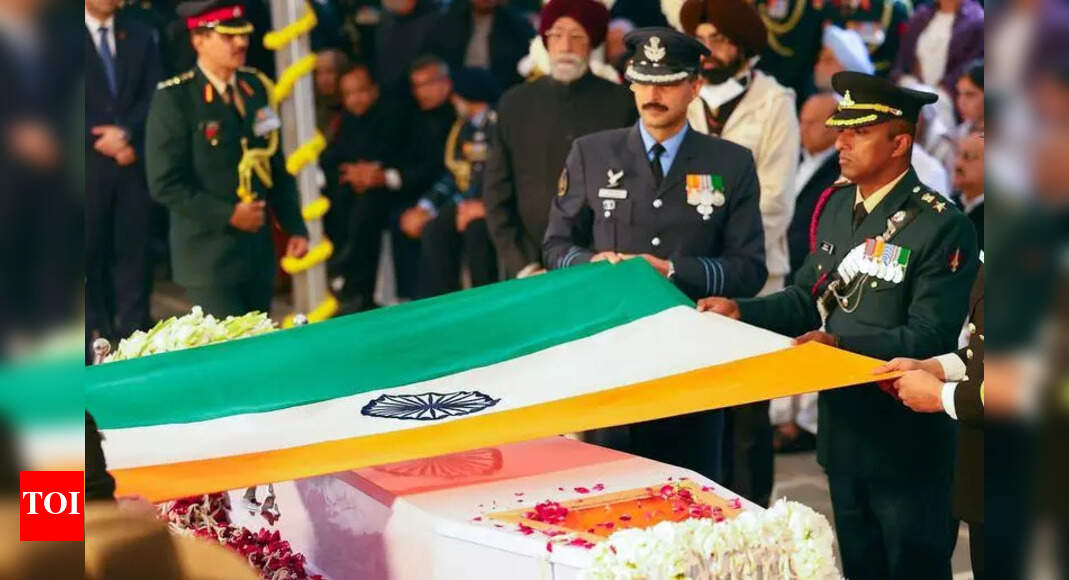 Outrage over no Pak presence at Manmohan funeral | Chandigarh News ...