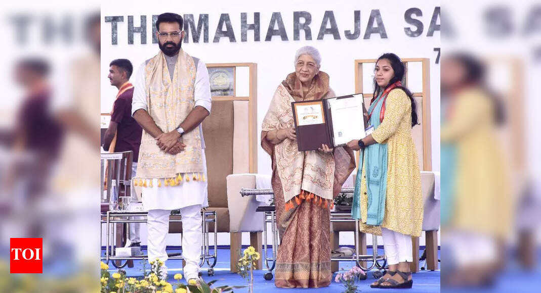 Over 13k conferred degrees in MSU’s 73rd convocation | Vadodara News ...
