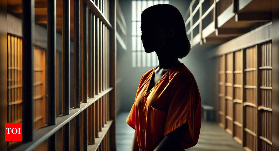 'Living nightmare': Female inmate from Washington prison says she was ...