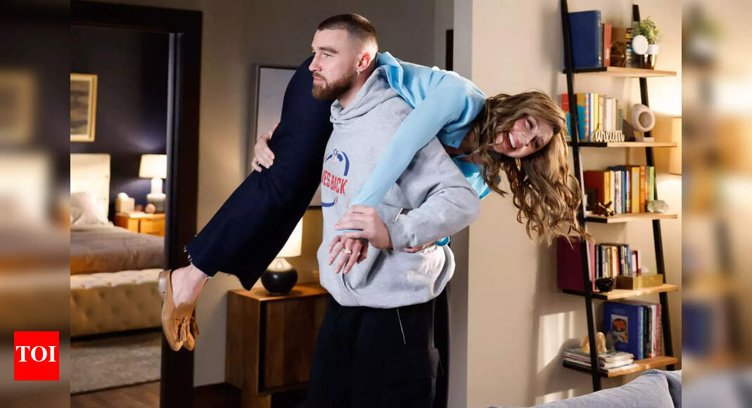 “Lot of pressure”: Former SNL repertory player Heidi Gardner shared her ...