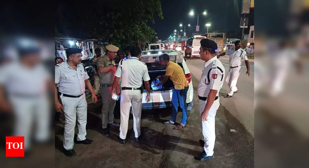 Bad end to 2024: Over 1L traffic cases in last 10 days | Kolkata News ...