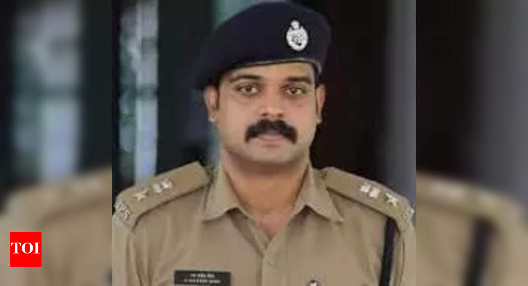 Satheesh Bino to take over as Ekm DIG, Thomson Jose to be T’puram CP ...