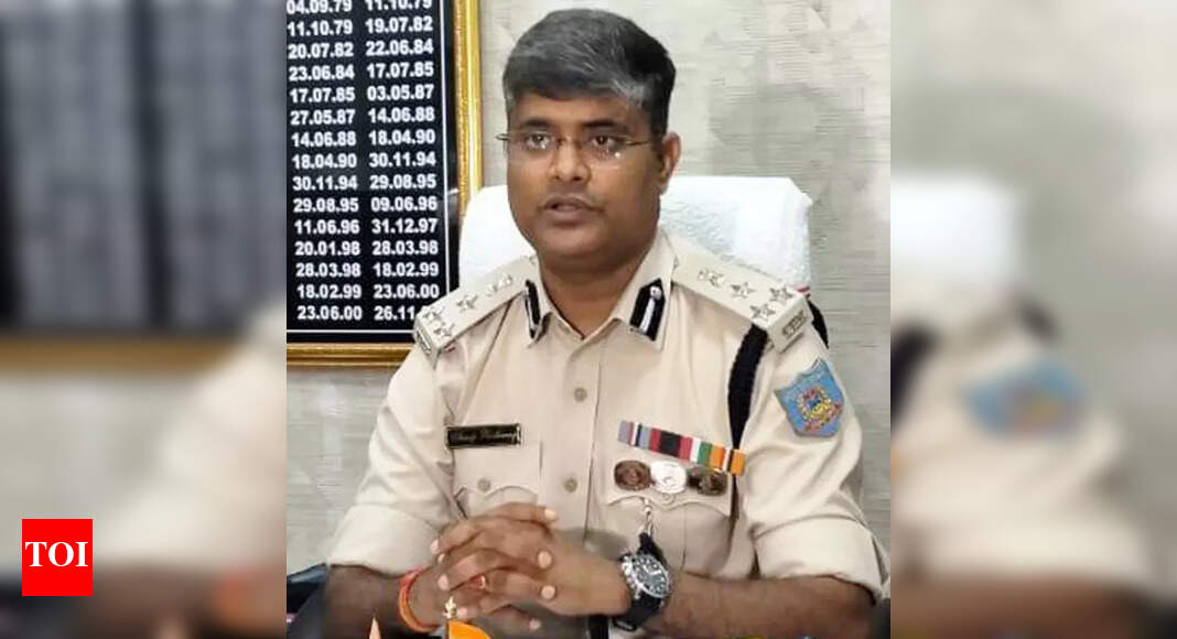 On New Year, one IPS officer promoted, several others transferred ...