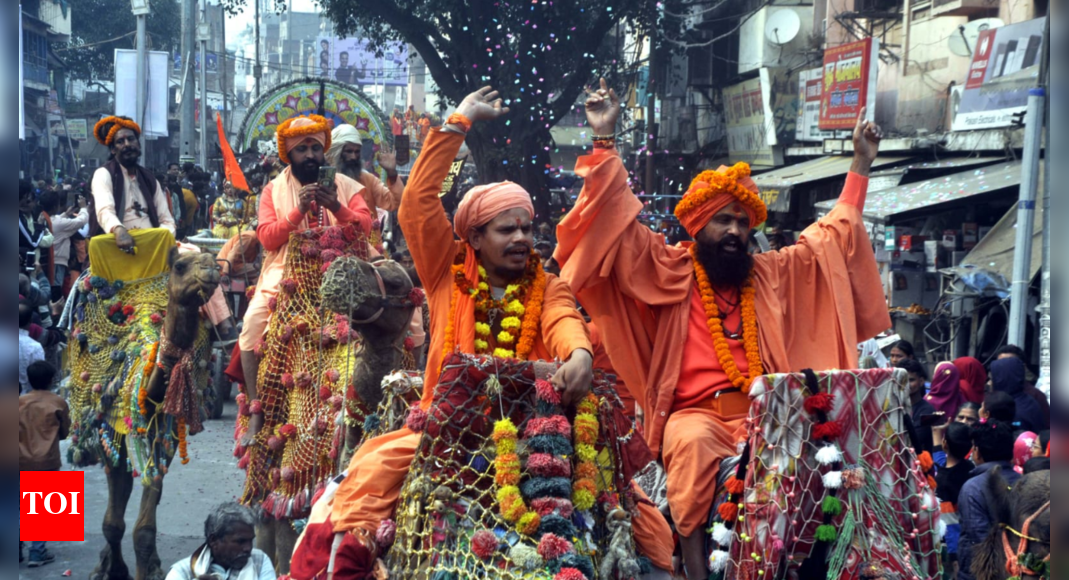 ‘Chhadi’ yatra to arrive at Maha Kumbh campus today | Prayagraj News ...