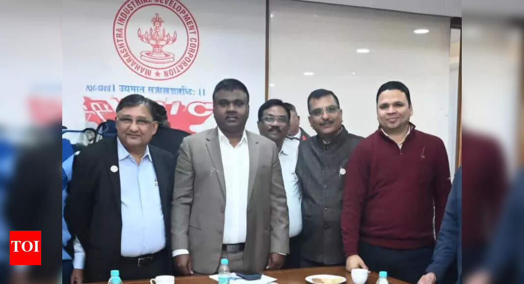 BMA delegation apprises MIDC CEO of various issues | Nagpur News ...