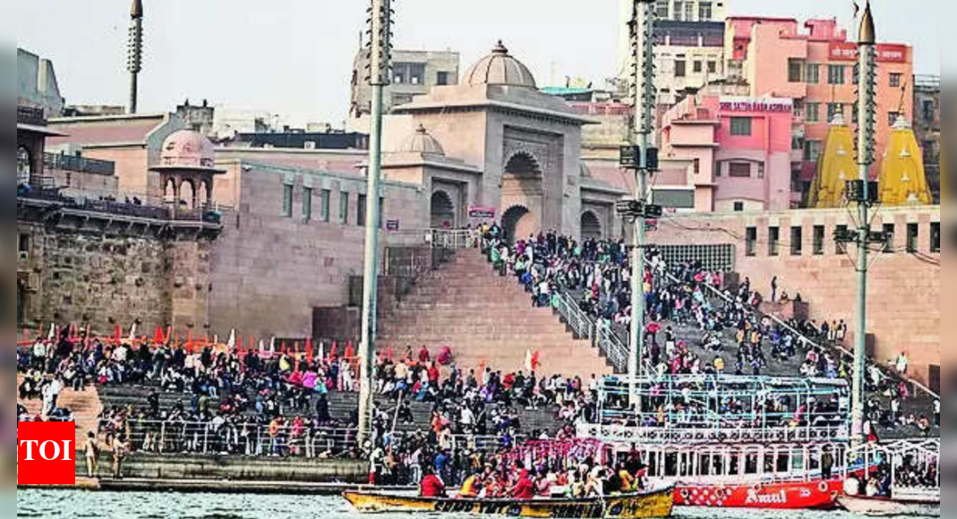 Record 7.43 lakh devotees visited Kashi Vishwanath Dham on New Year | Varanasi News - Times of India
